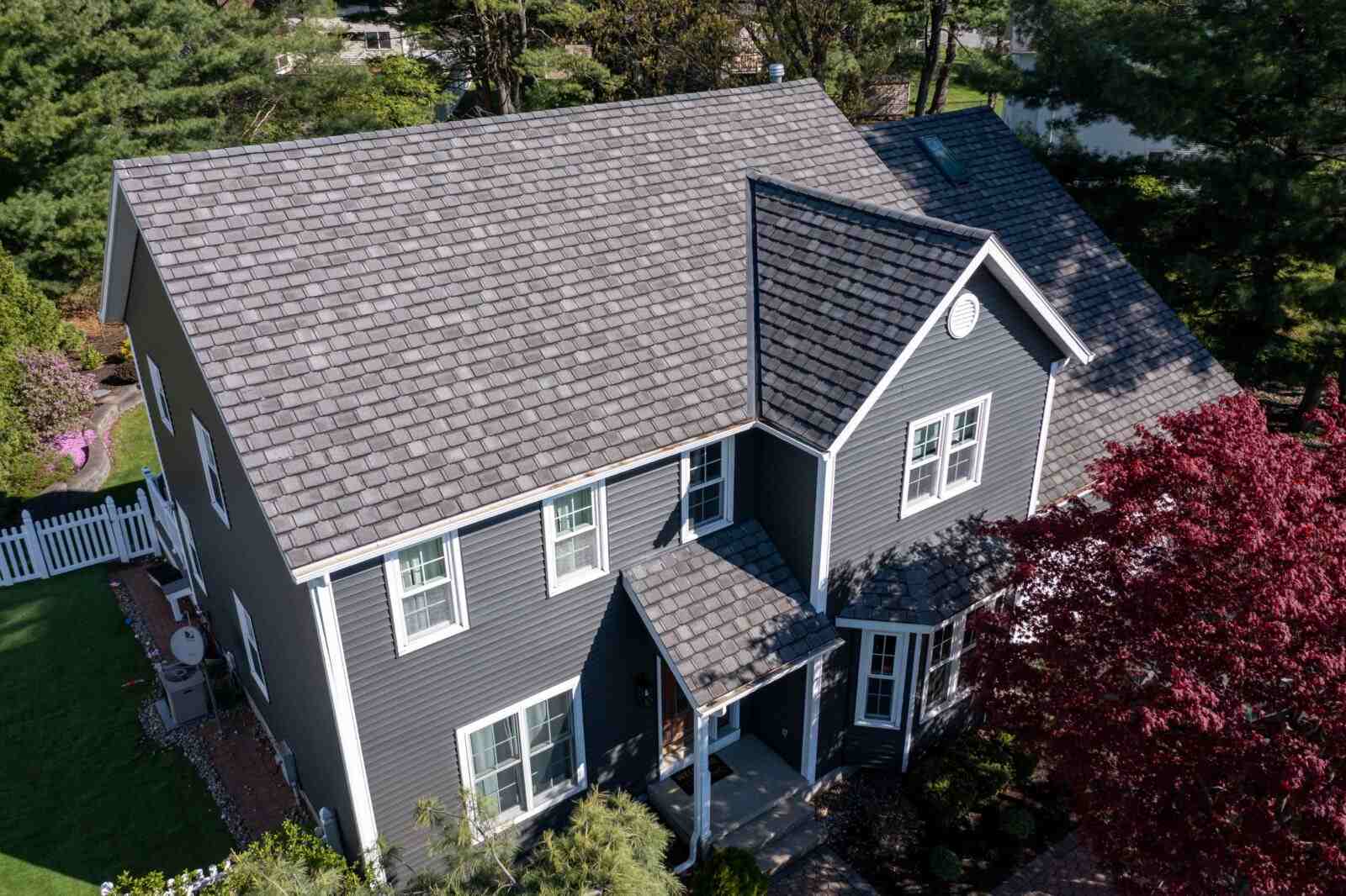 Asphalt Shingle Roofs - Platinum Certified Shingle Master - Pinnacle ...